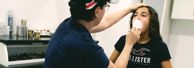 Tungbandsplastik - så går det till | Capio